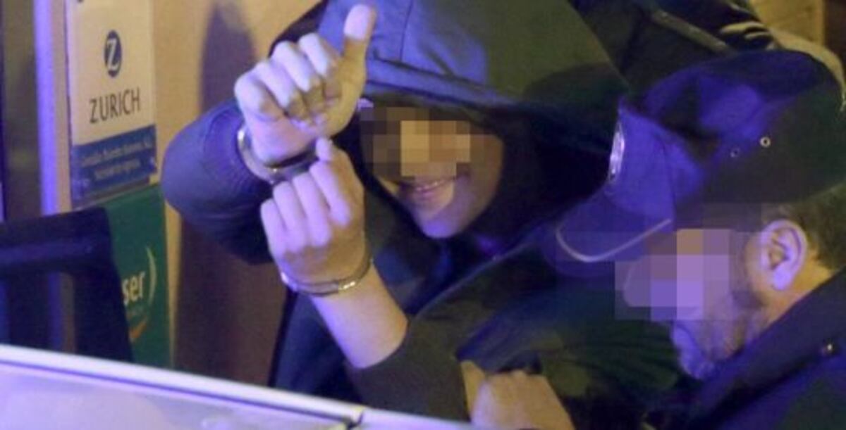 Spanish elections 2015: Youth who punched Spanish PM sent to a juvenile ...