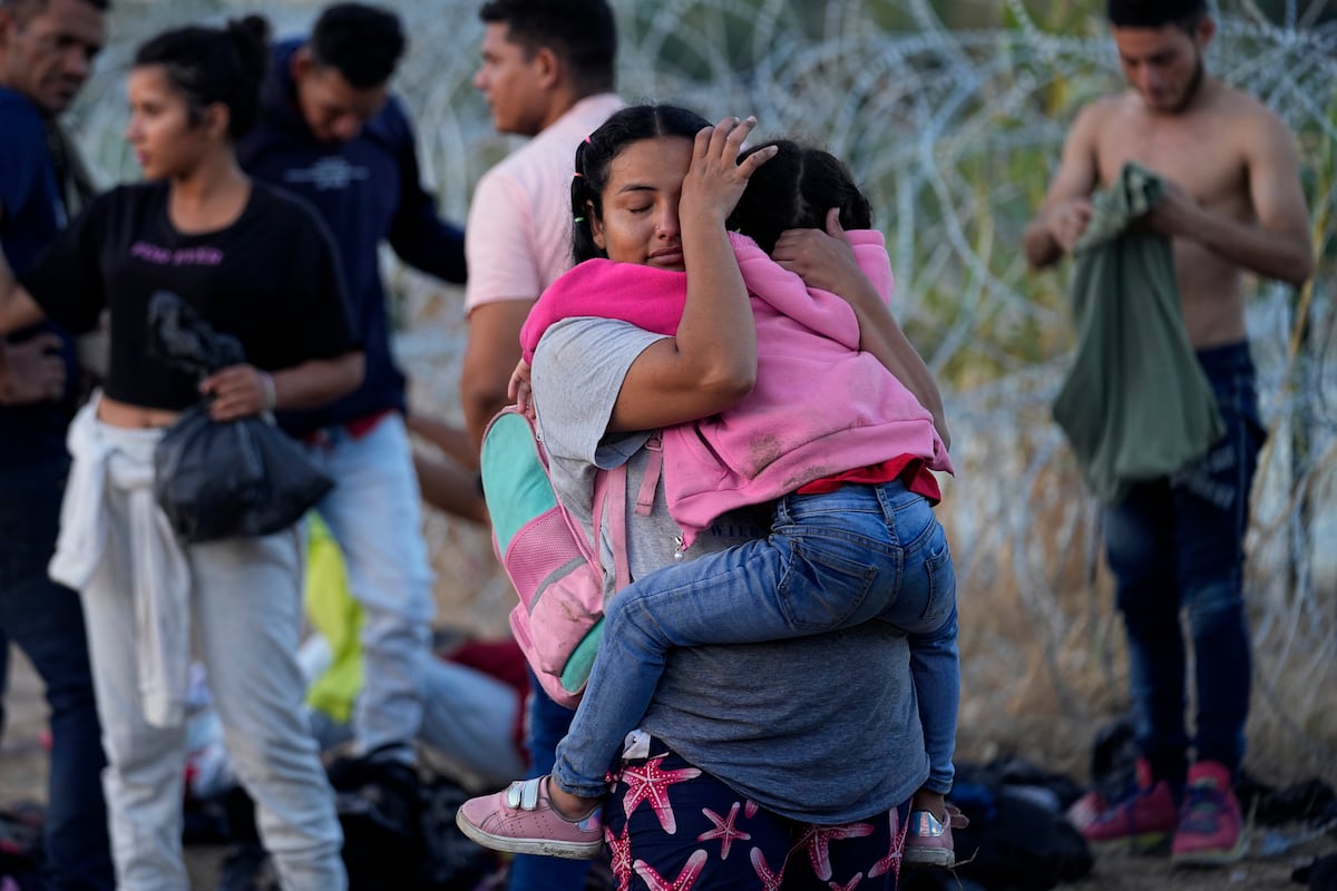 La cruzada de Texas contra los refugios para migrantes | Inmigración en ...