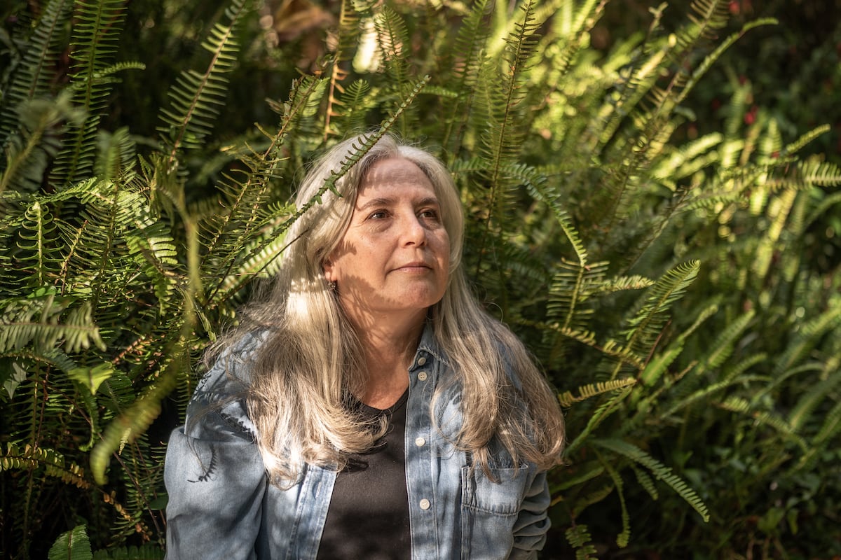 Emily Atallah, escritora: “Cuando nos conectamos con nosotros mismos ...