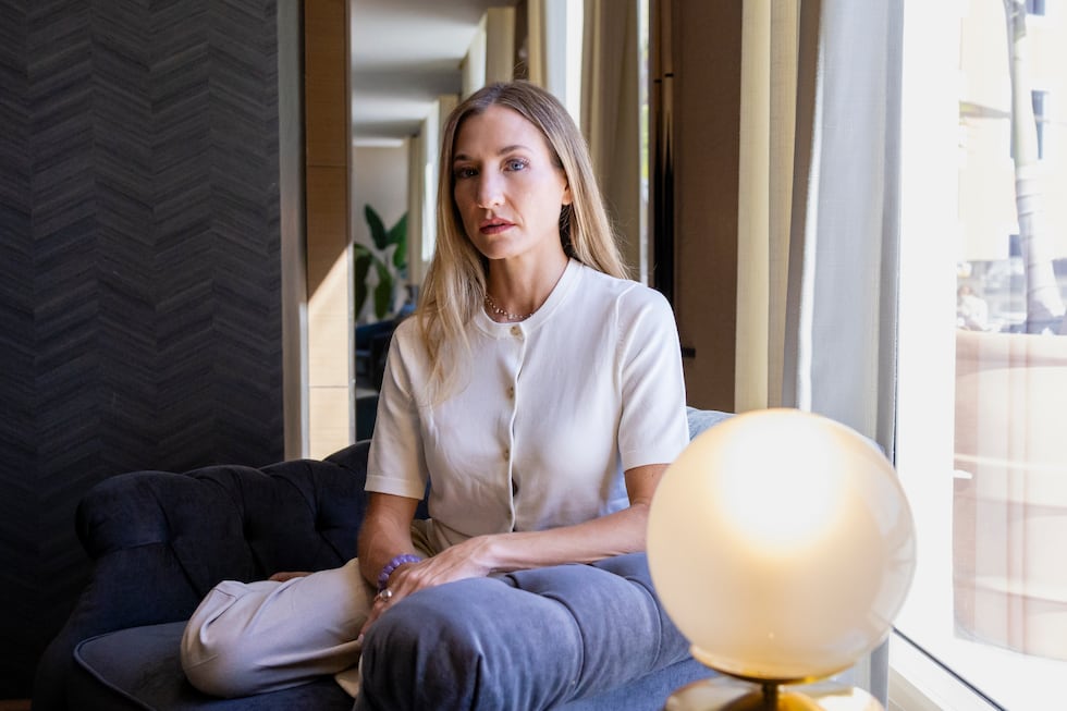 Gabriela Goldbaum acusa a Daniel Noboa de violencia vicaria: “Ha usado ...