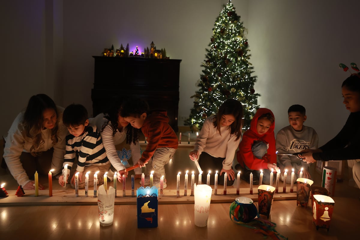 Migrar las tradiciones: el Día de las Velitas, una celebración ...