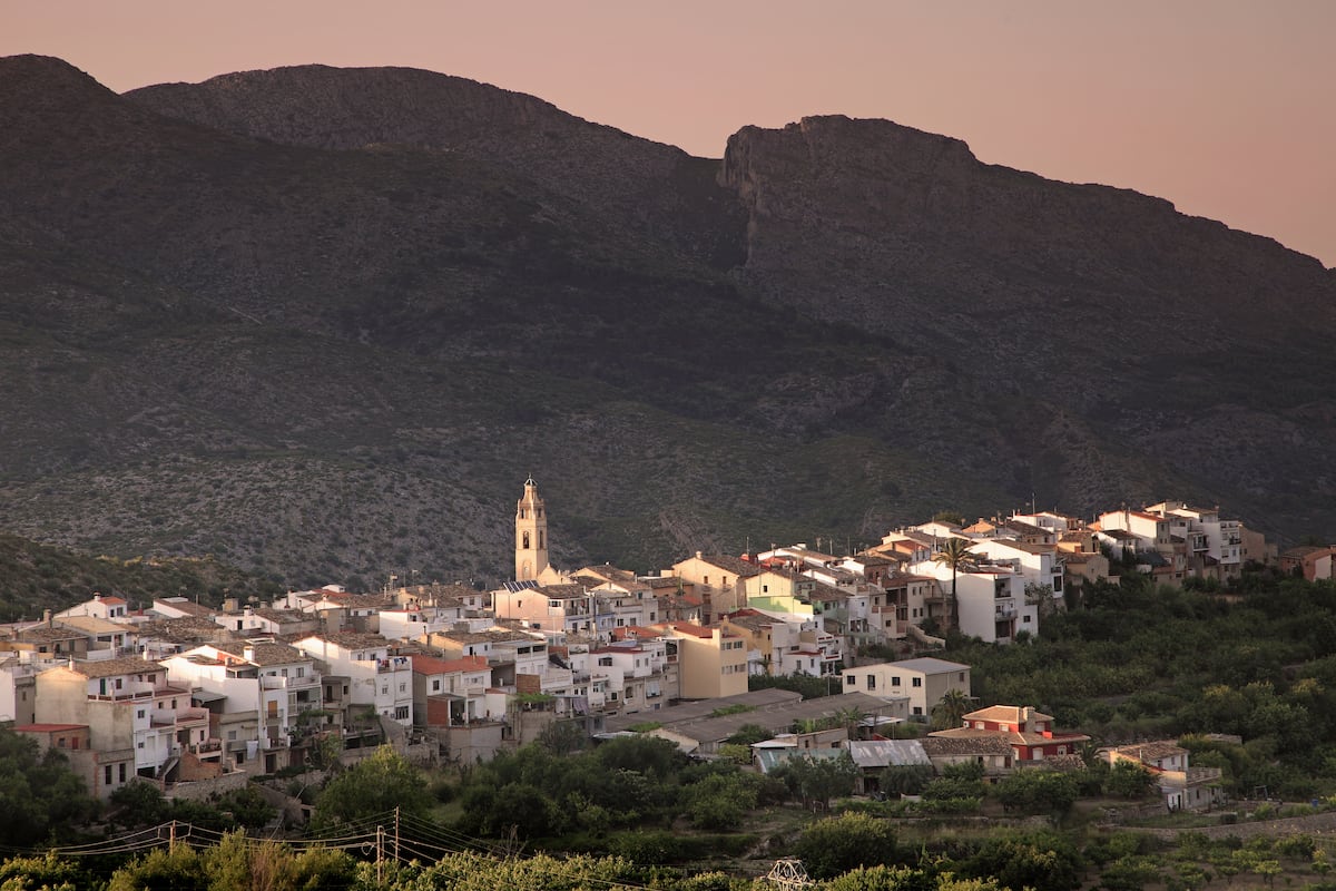 La Vall de Laguar: fusión de paisaje, gastronomía y senderismo en ...