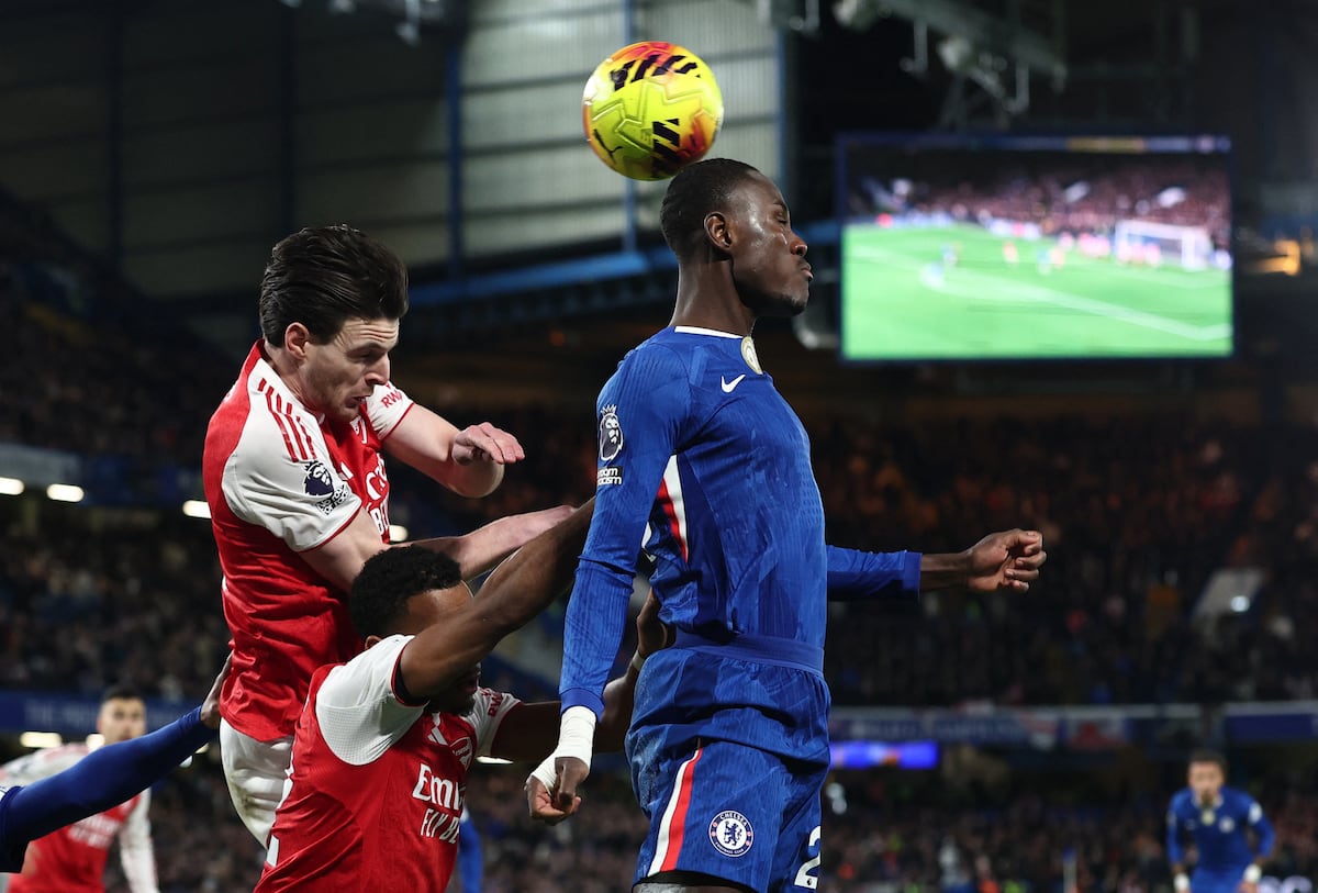 El Arsenal encalla ante un Chelsea mermado por la expulsión de Caicedo ...