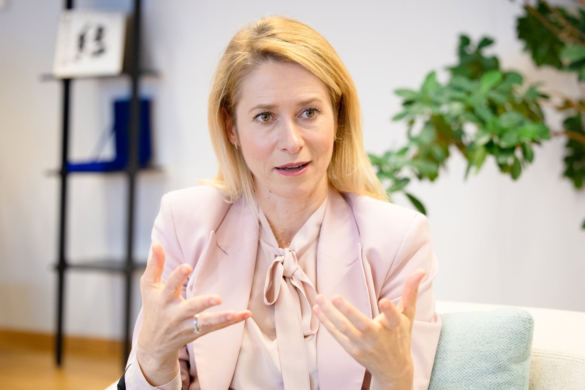 Kaja Kallas: “Deberíamos dejar de fingir que Rusia está negociando la ...