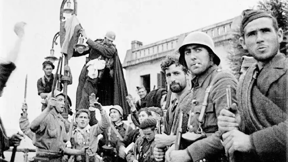The recovered newsreels that recounted the Spanish Civil War in the US ...