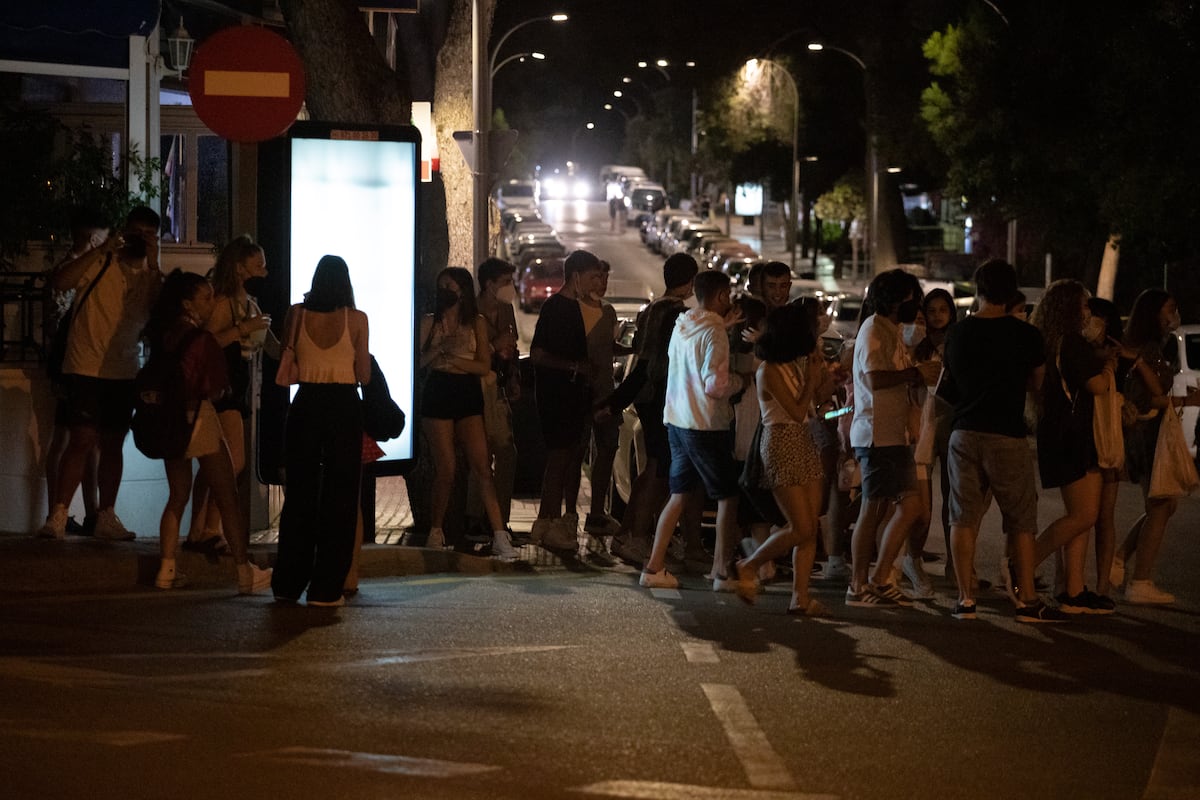 Coronavirus outbreak in Spain: how it started and what is happening now ...