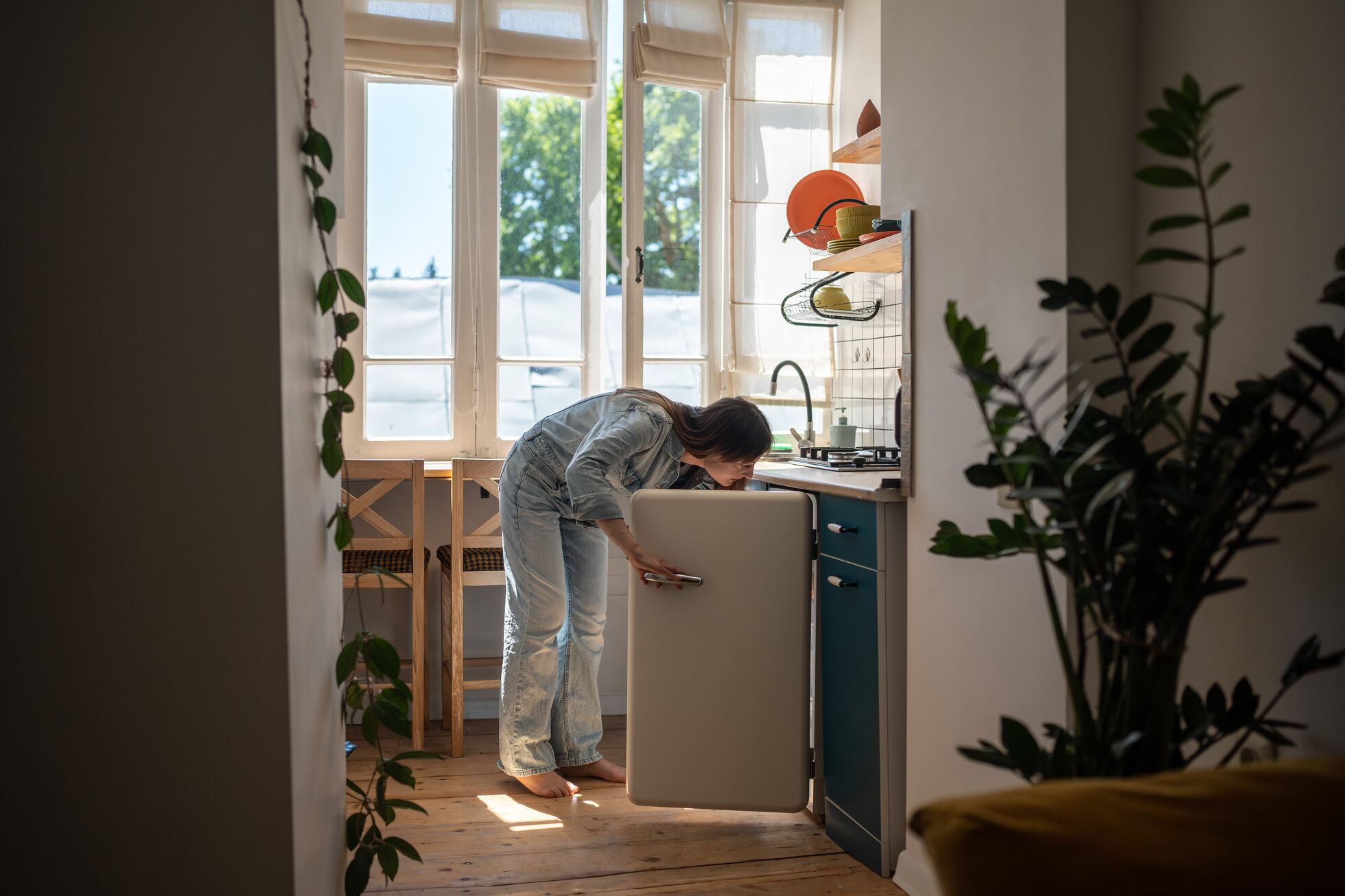 ‘Fridgescaping’: la preocupante tendencia en redes que busca decorar el interior de las neveras ...