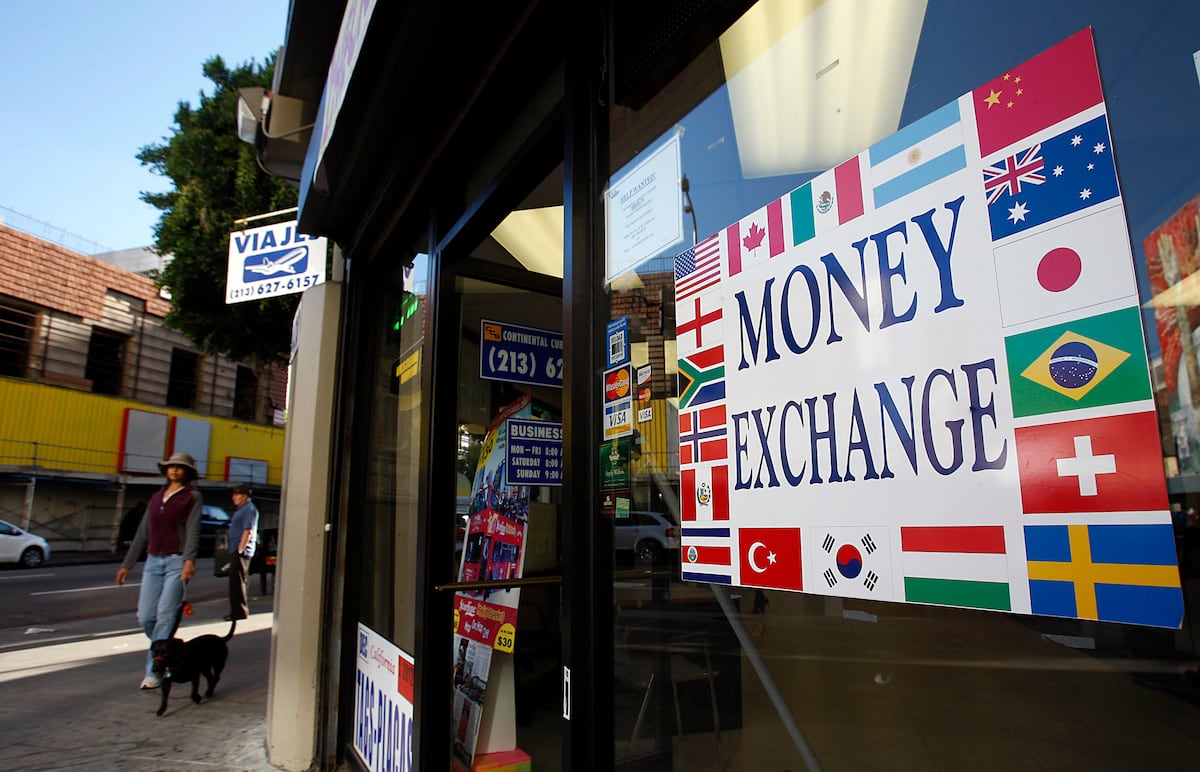 How to send money to Mexico from the US | U.S. | EL PAÍS English