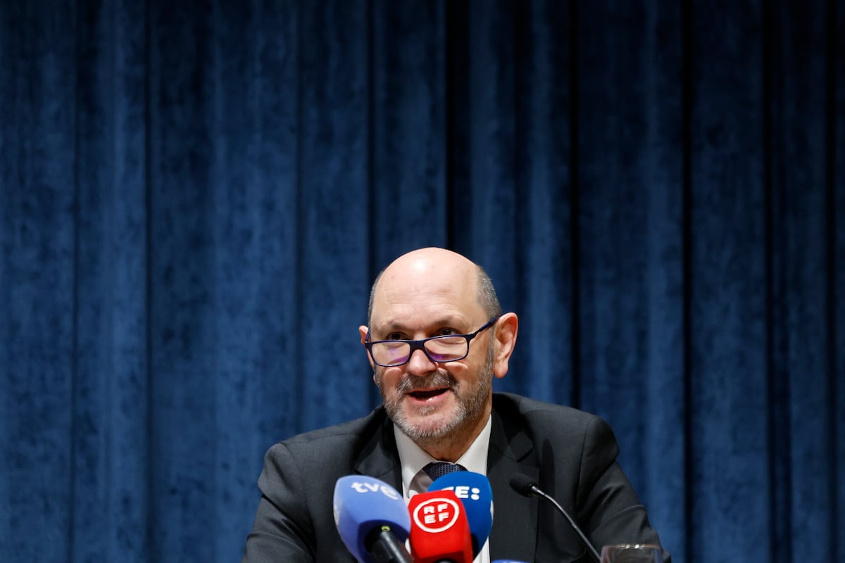 La UEFA fuerza la retirada de España como anfitriona del Mundial 2035 y ...