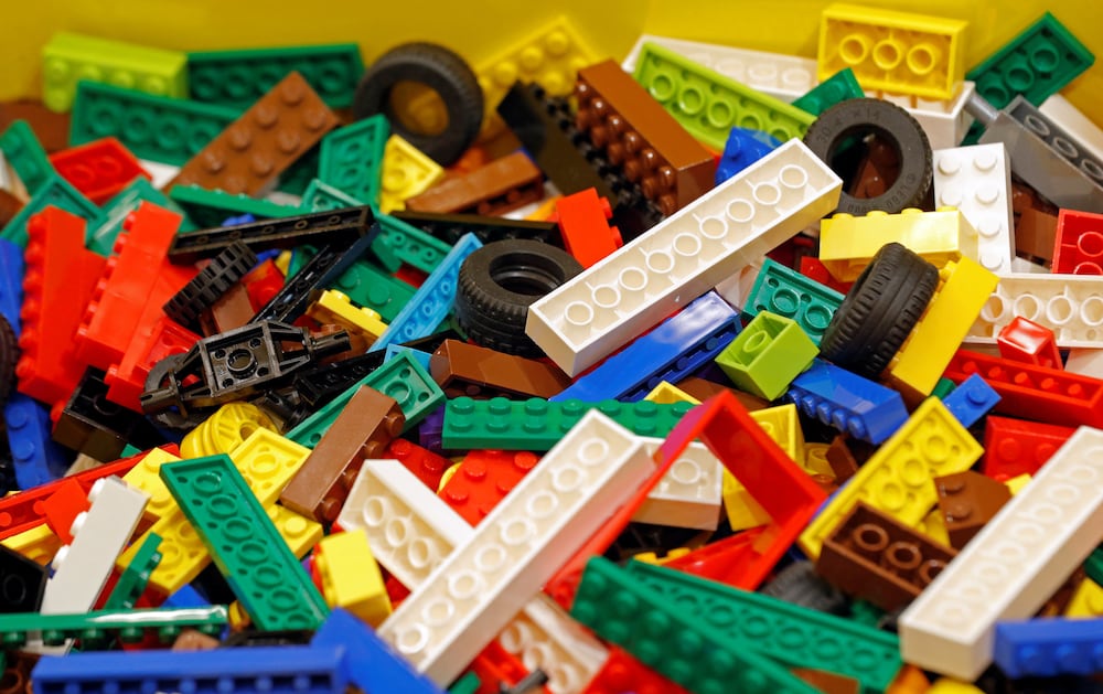 Pieza a pieza por un futuro más verde: Lego sustituirá el petróleo de ...