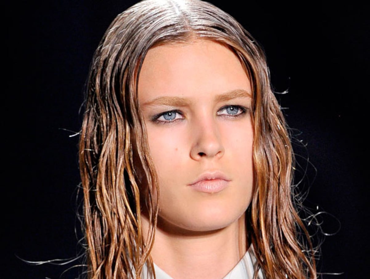 Nueve maneras de llevar el pelo mojado | Fotos | Belleza | S Moda | EL PAÍS
