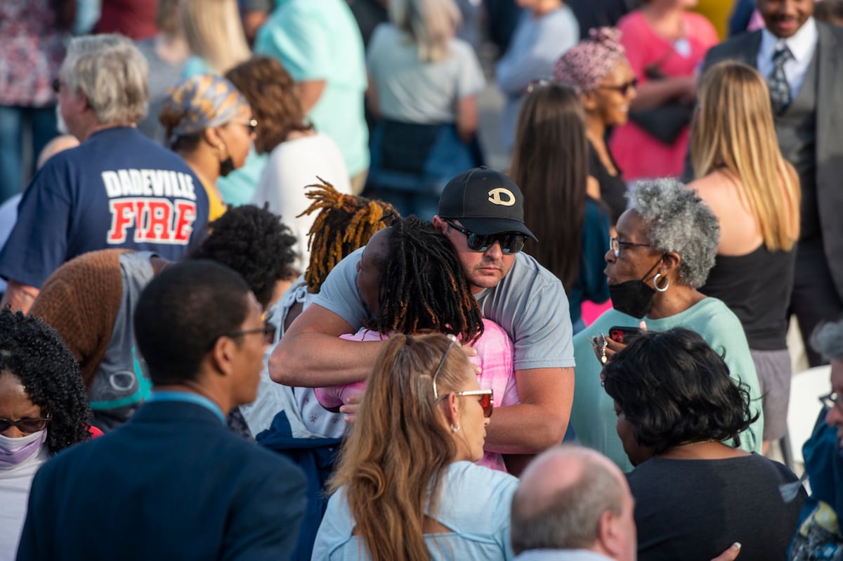 Alabama police arrest two teens for birthday party shooting | U.S. | EL ...