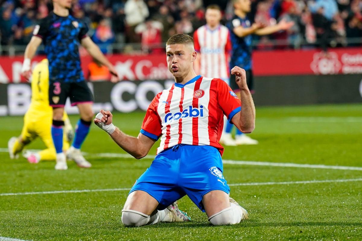 Artem Dovbyk, el gigante ucranio del Girona | Fútbol | Deportes | EL PAÍS