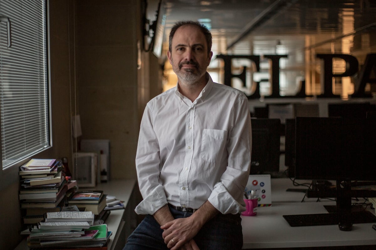 Íñigo Domínguez: “El que escribe y el que lo lee son dos personas solas ...