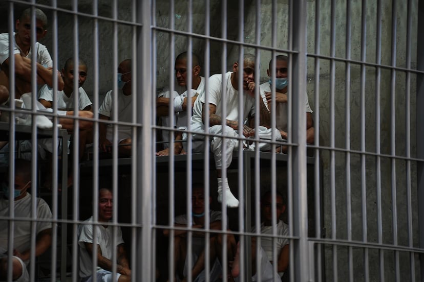 The invisible exile of MS-13 in Mexico | International | EL PAÍS English