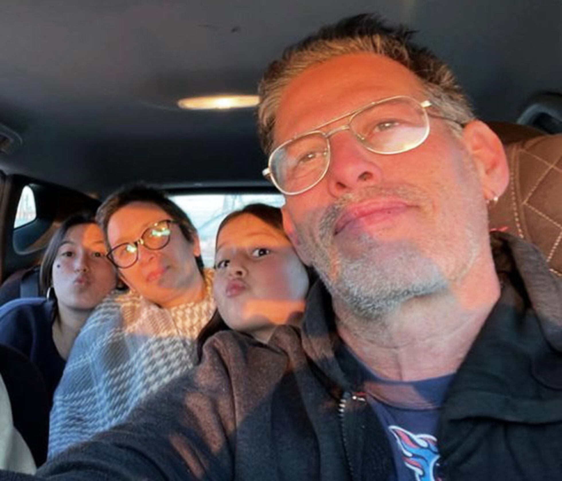 La incertidumbre consume a las familias de rehenes israelíes y de ...