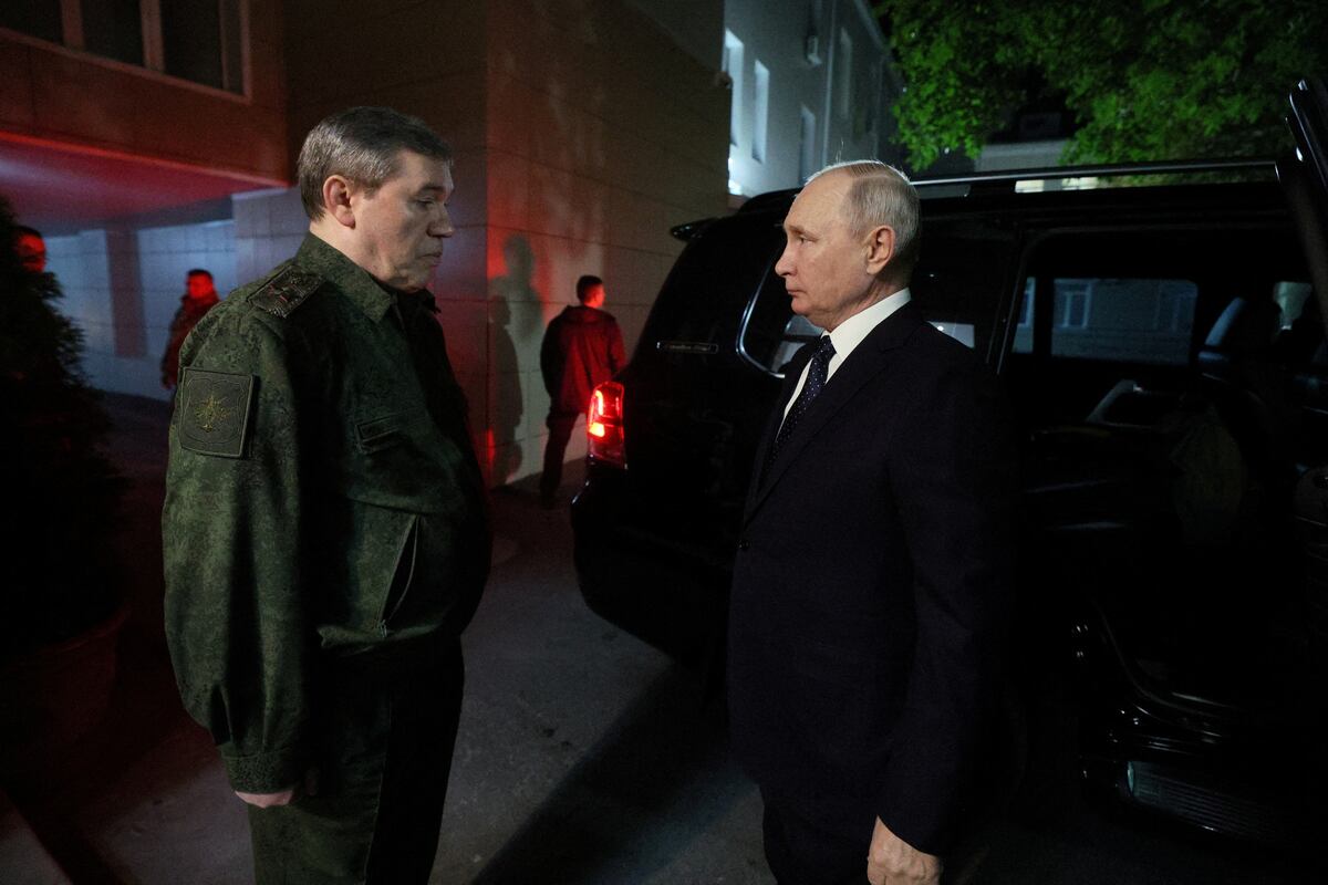 Putin orders the Russian military to add 170,000 troops for a total of ...