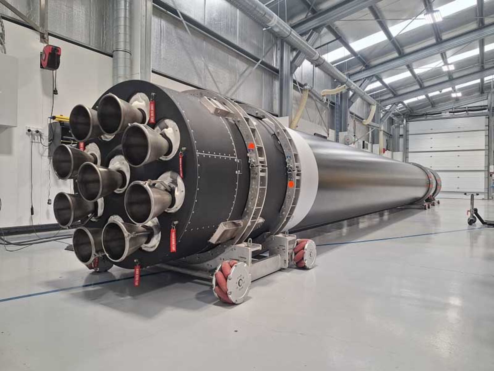 Rocket Lab, gran rival de SpaceX, prepara hoy un lanzamiento... así ...