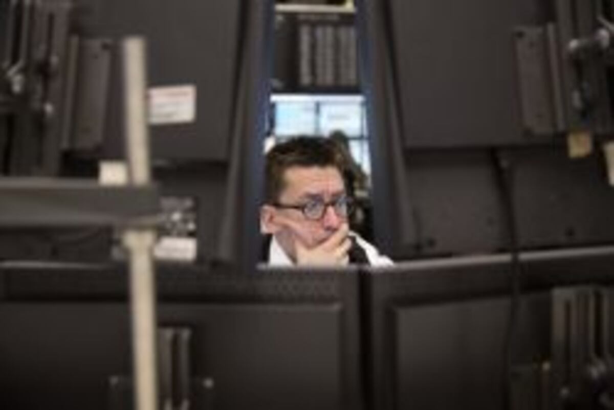 El bono marca nuevo récord en el 3% en una jornada de mínima ...