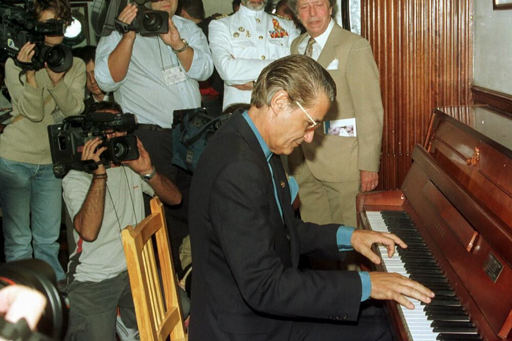 Muere el pianista gaditano Felipe Campuzano a los 79 años | Cultura ...