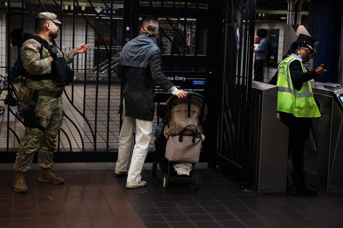 NYC will try gun scanners in subway system in effort to deter violence ...