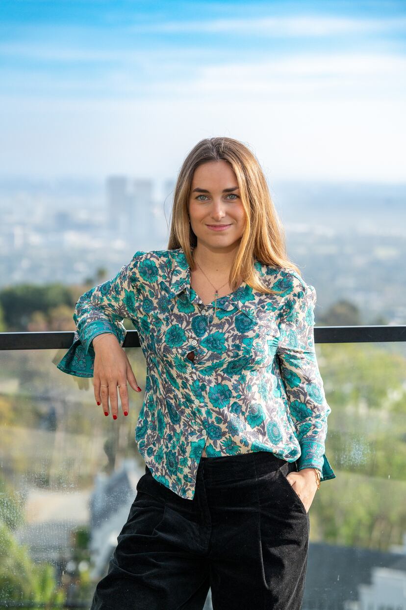 Beatriz de los Mozos, fundadora de Flabelus, tras inaugurar su primera ...