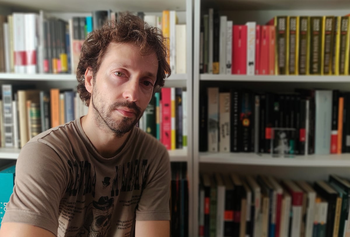Rui Díaz, escritor y profesor: “Cada generación crea su jerga para ...