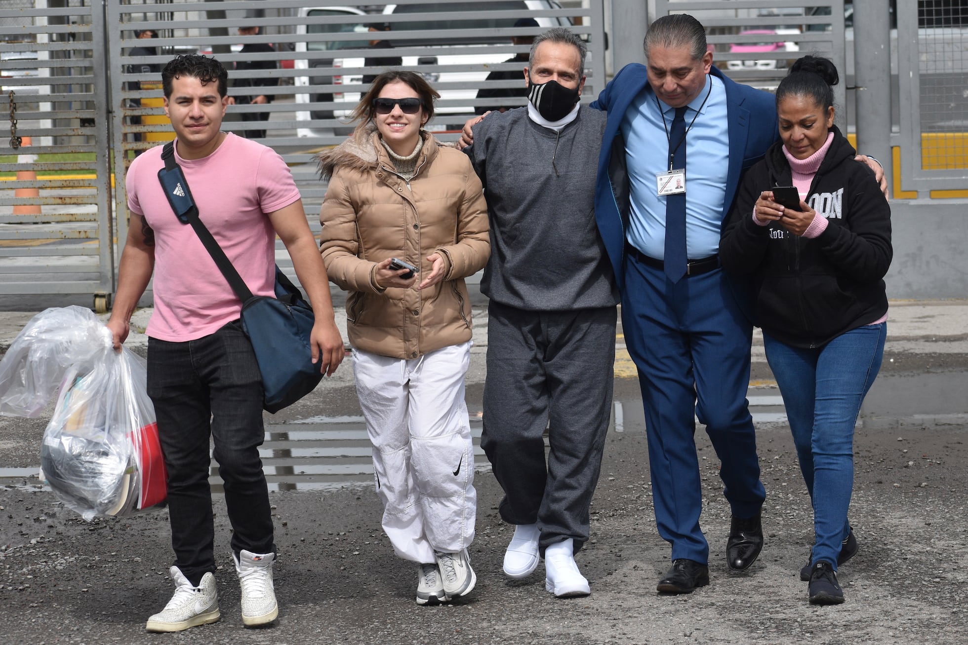 Israel Vallarta sale en libertad tras permanecer casi 20 años en ...