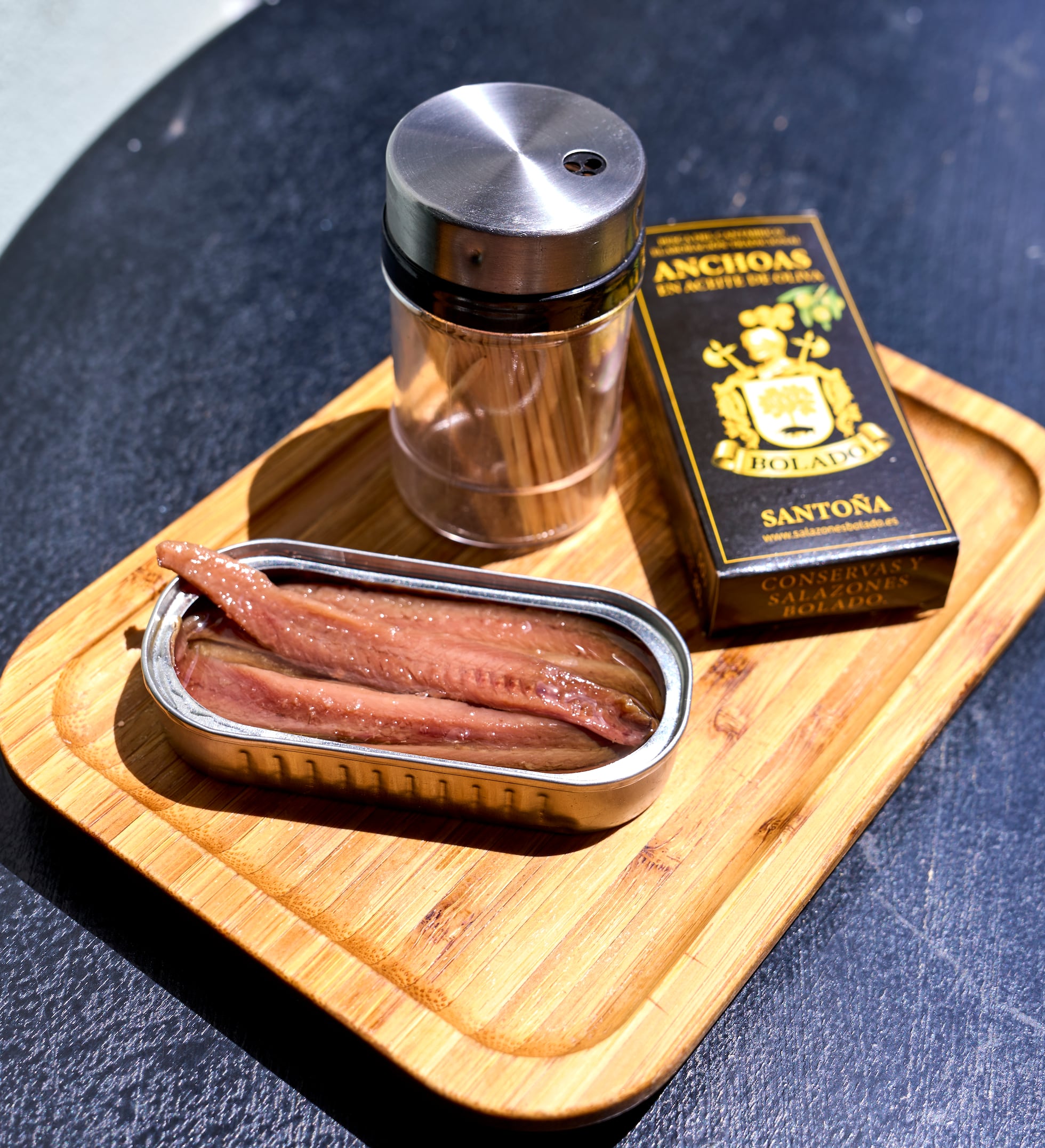 Dónde comer anchoas artesanas de Santoña de manera más auténtica ...