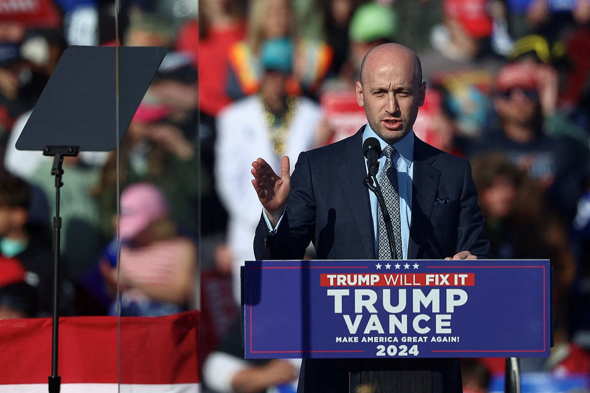 Trump leaves immigration policy in the hands of three anti-immigration ...