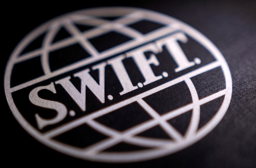 Swift se apoya en Santander y el BBVA para lanzar su ‘blockchain’ y ...