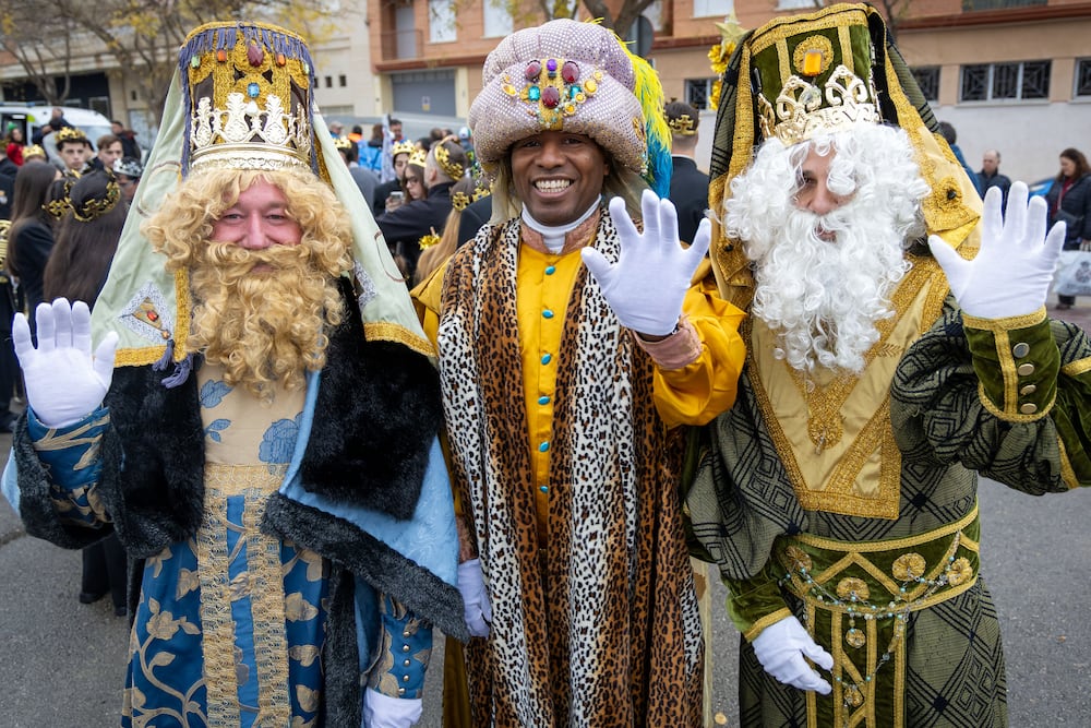 Cabalgatas de los Reyes Magos en Madrid: horarios y recorridos 2026 ...