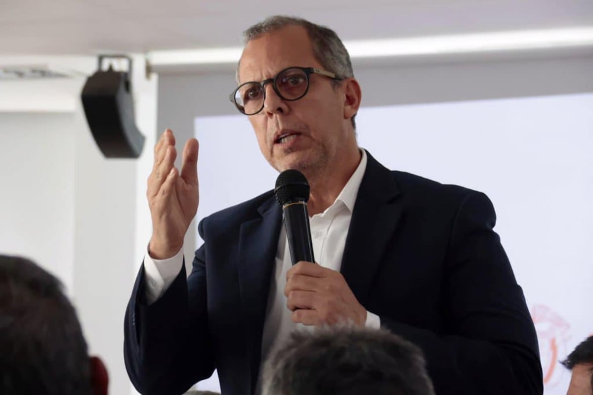 El Gobierno Alista El Nombramiento De Alfredo Saade Como Encargado De