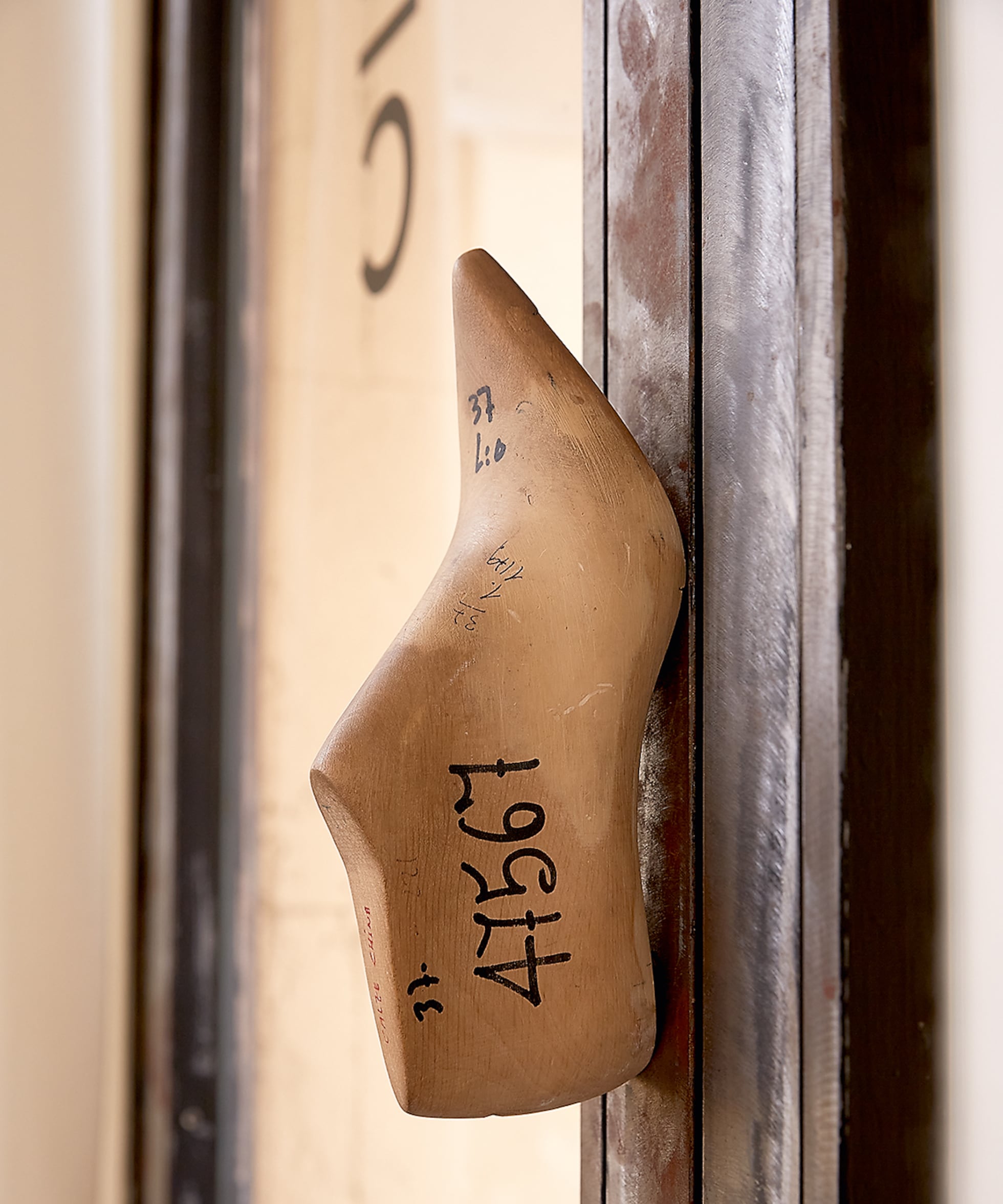 Magro Cardona, la firma de zapatos nacida en Malasaña que vende en el ...