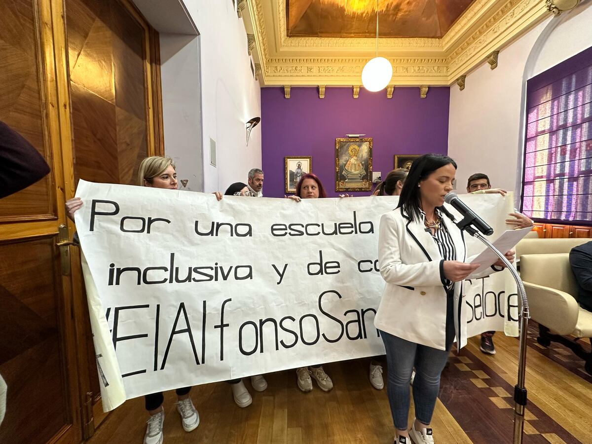 El discurso xenófobo de Vox en Jaén: “matricular a niños de otros ...