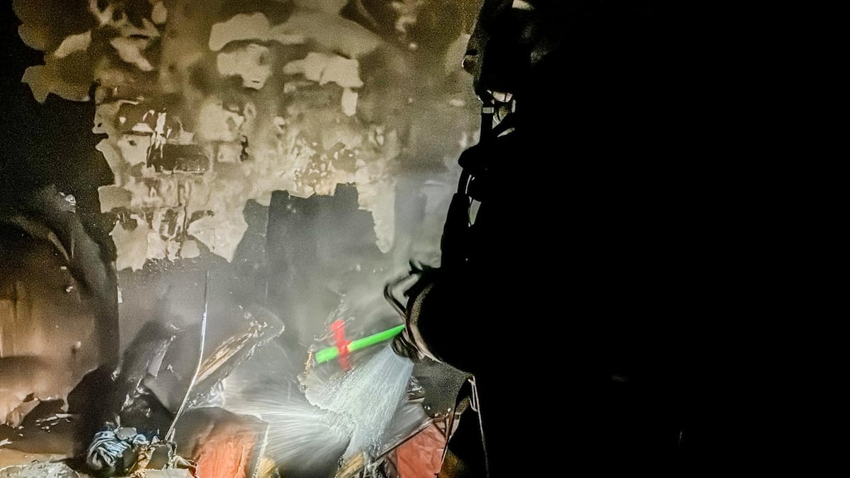 Un hombre de 51 años, herido grave al sufrir quemaduras en el incendio de su vivienda en ...