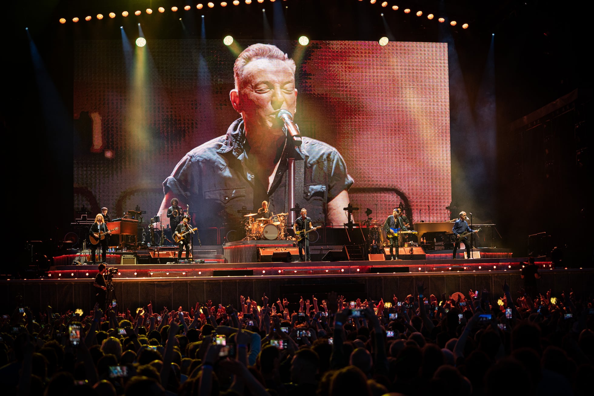 El concierto de Bruce Springsteen en Barcelona, en imágenes | Fotos ...