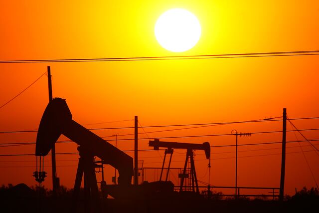 Cars, plastics, and even clothes: Is a world without fossil fuels ...