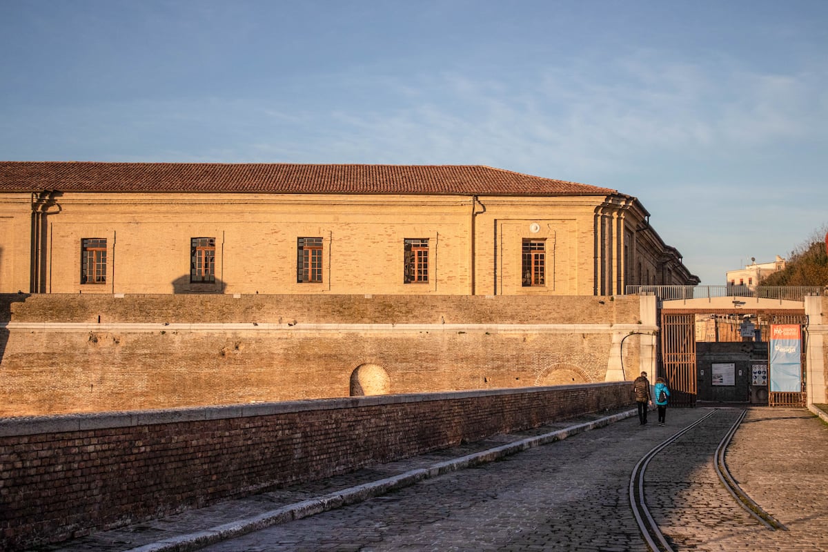 Así es la Galería Omero, el primer museo donde se puede tocar todo ...