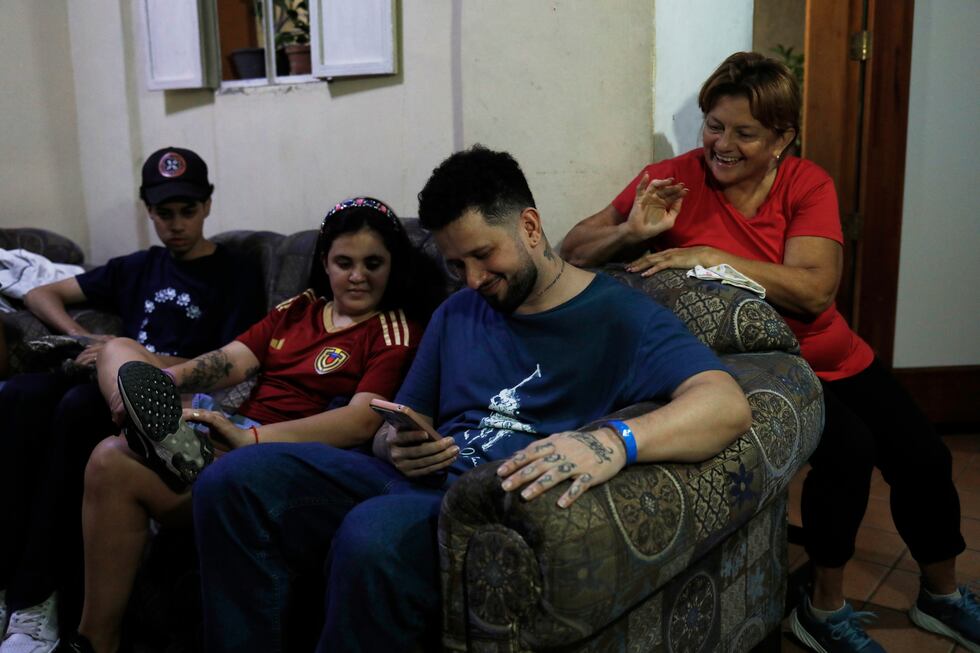 Cecot: El músico venezolano Arturo Suárez-Trejo, preso en la cárcel de ...