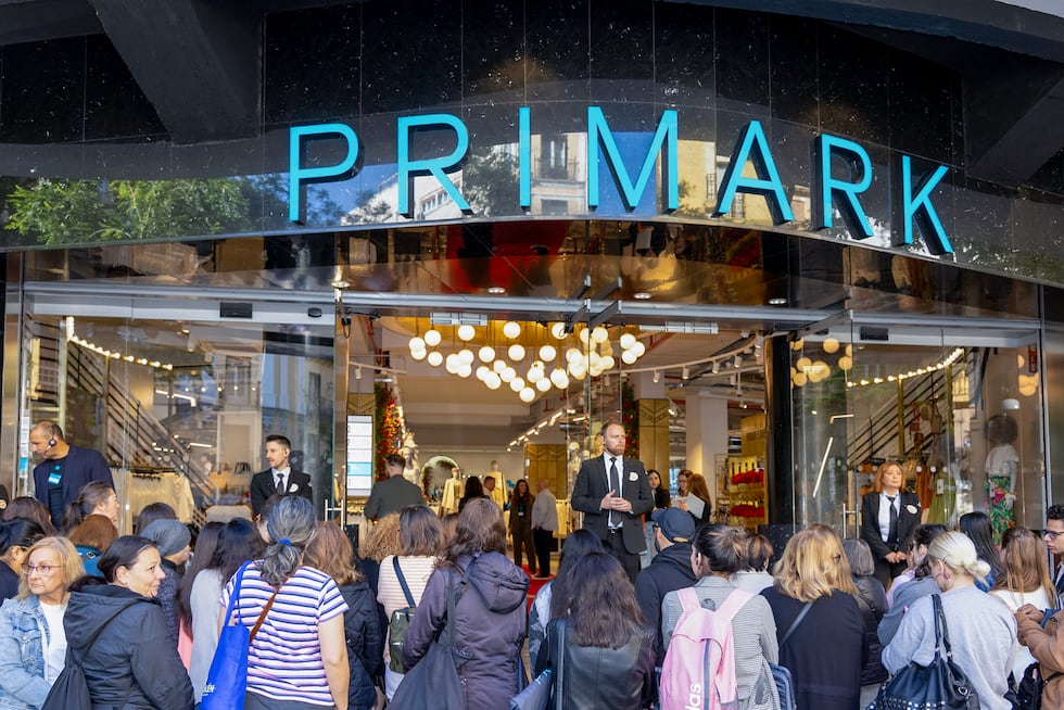 El día de apertura del nuevo Primark en el barrio de Salamanca, en ...
