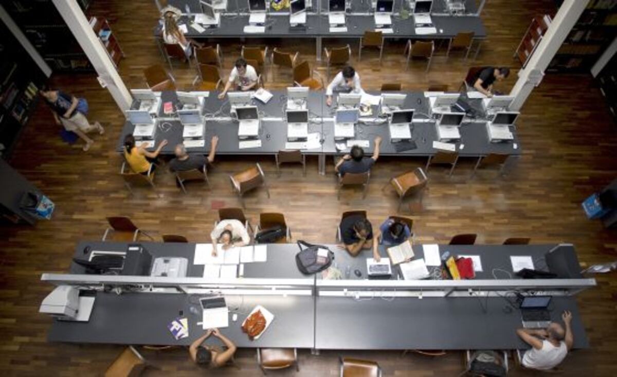 ‘Cum laude’ en hincar los codos | Universidades | EL PAÍS