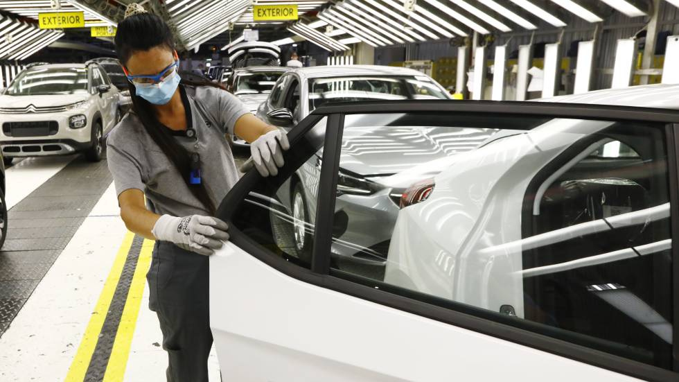 La automoción prevé extender los ERTE más allá del verano por la baja ...