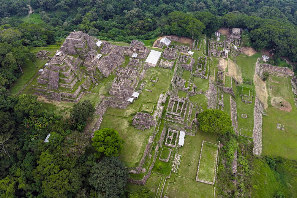 La antigua ciudad maya de Toniná amplía su esplendor gracias a la ...