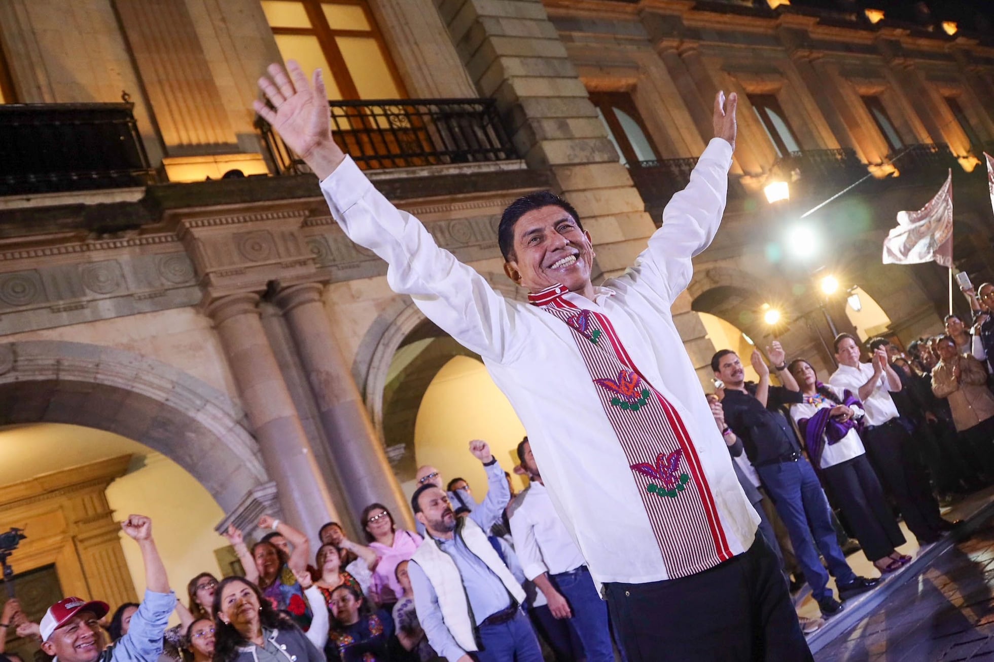 Salomón Jara saca a sus familiares del Gobierno y de Morena en Oaxaca ...