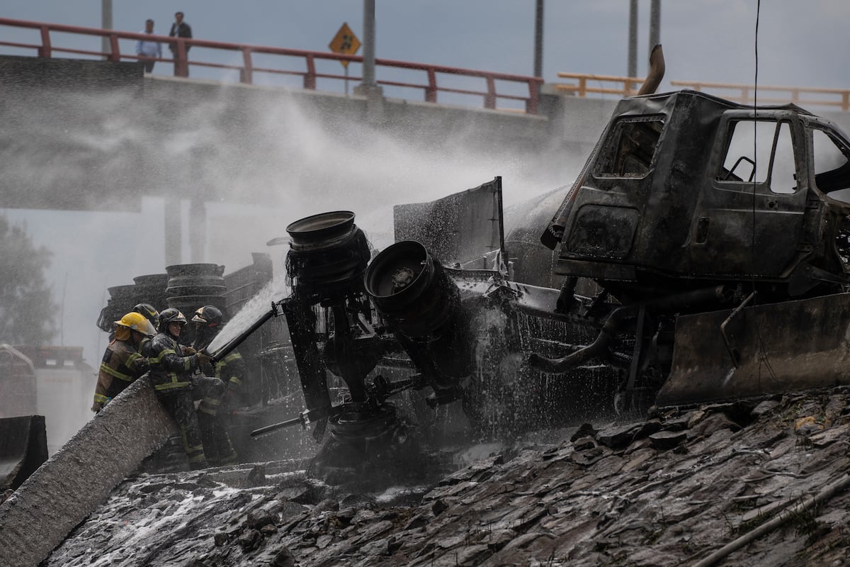 La explosión de una pipa de gas en Iztapalapa, en imágenes | Fotos | EL PAÍS México
