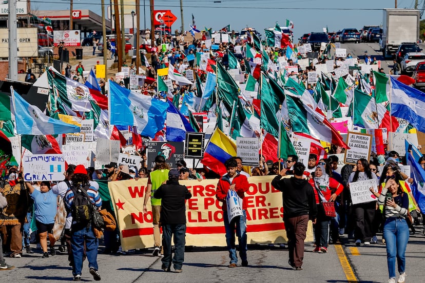 Los latinos protestan en las calles de Estados Unidos en contra de las ...