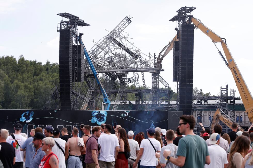 72 horas en Tomorrowland tras el incendio que arrasó su escenario principal: “Esto es Españaland ...