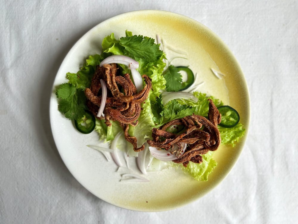 ‘Ssäm’ de oreja de cerdo frita | Recetas | Gastronomía | EL PAÍS