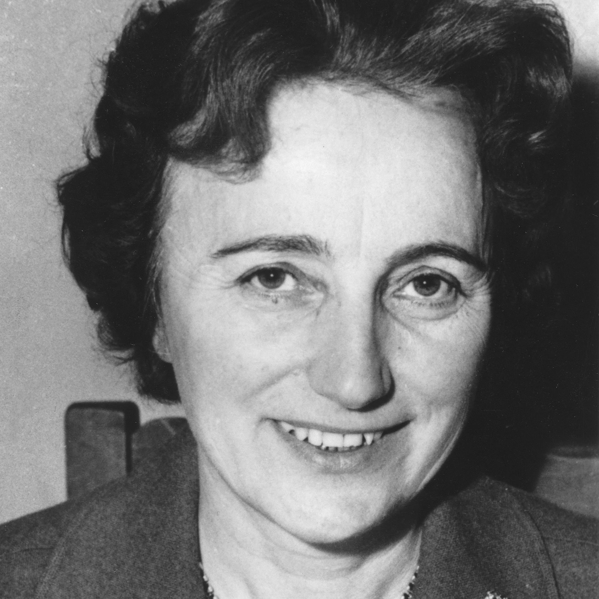 Las otras Carmen Mola: así fueron las grandes ‘estafas’ del mundo ...